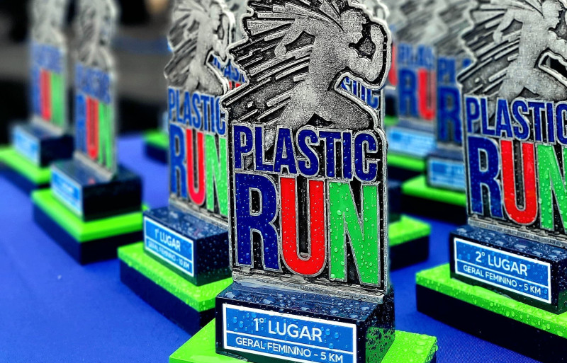 Nossa Hora - Plastic Run leva milhares de competidores as ruas do Polo ...